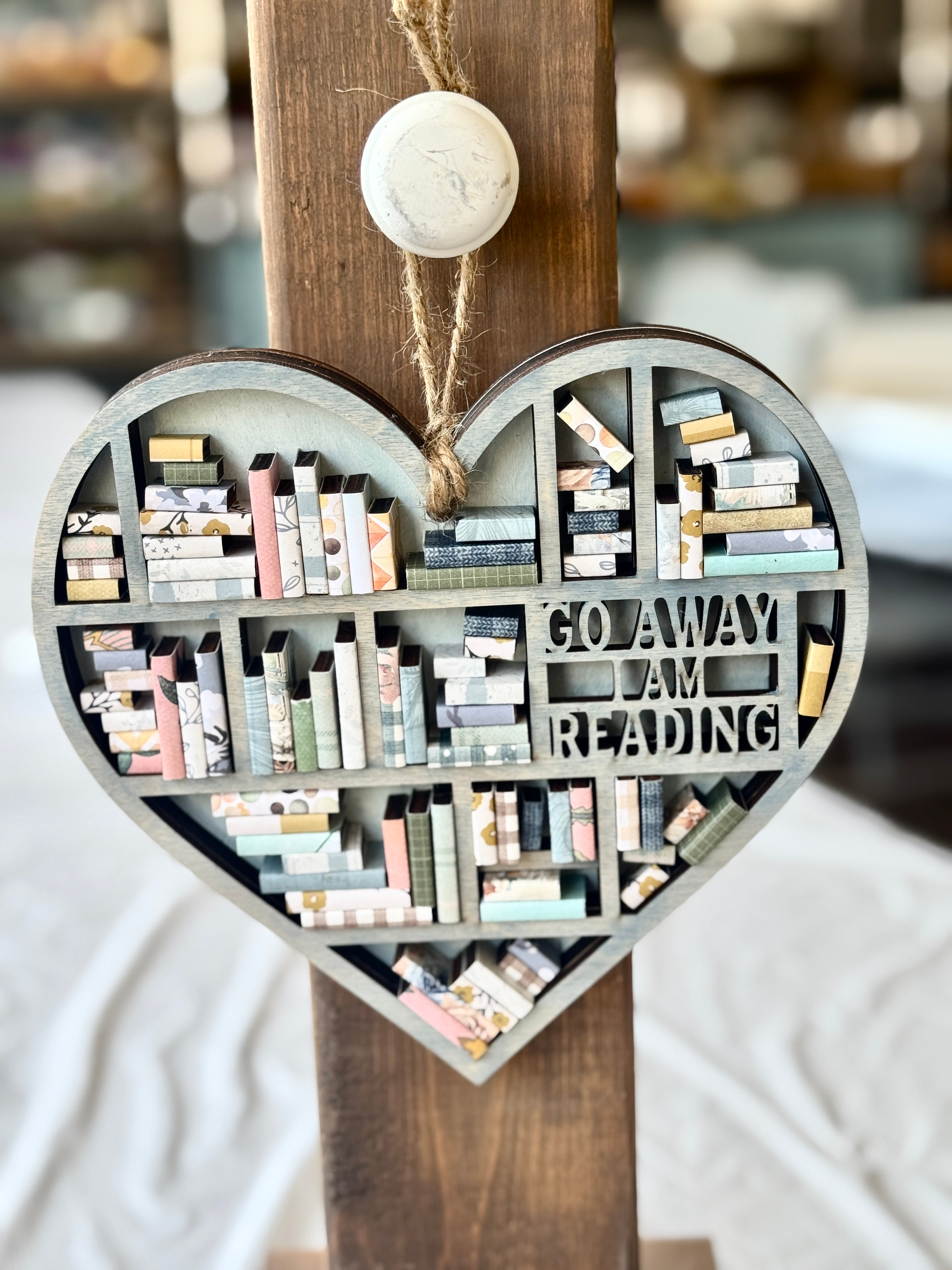 *Book Nook Collection* Heart Shape, Plain or Go Away I'm Reading-Wood ...