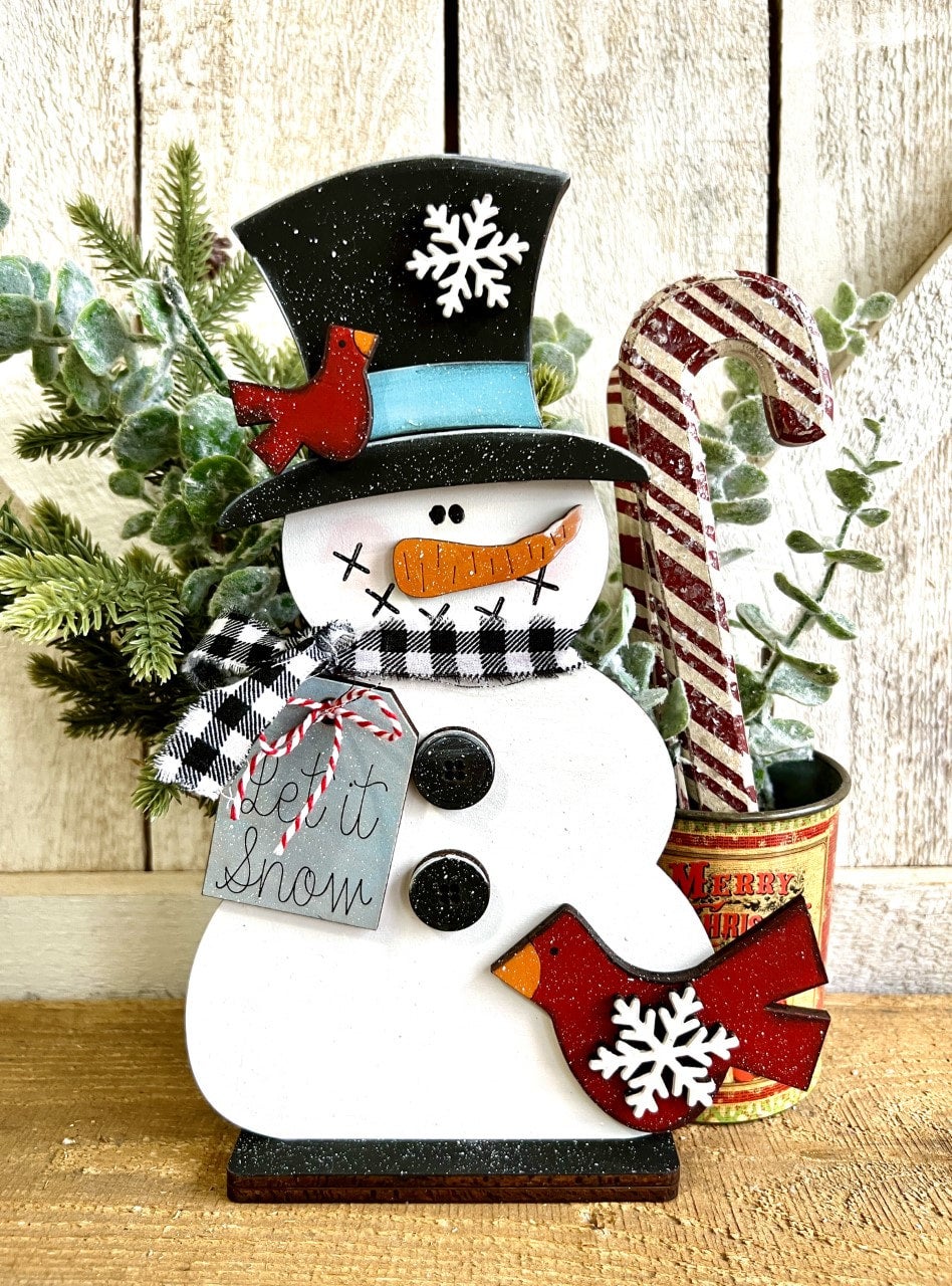 Standing Snowman with Cardinals | The Small Hinge
