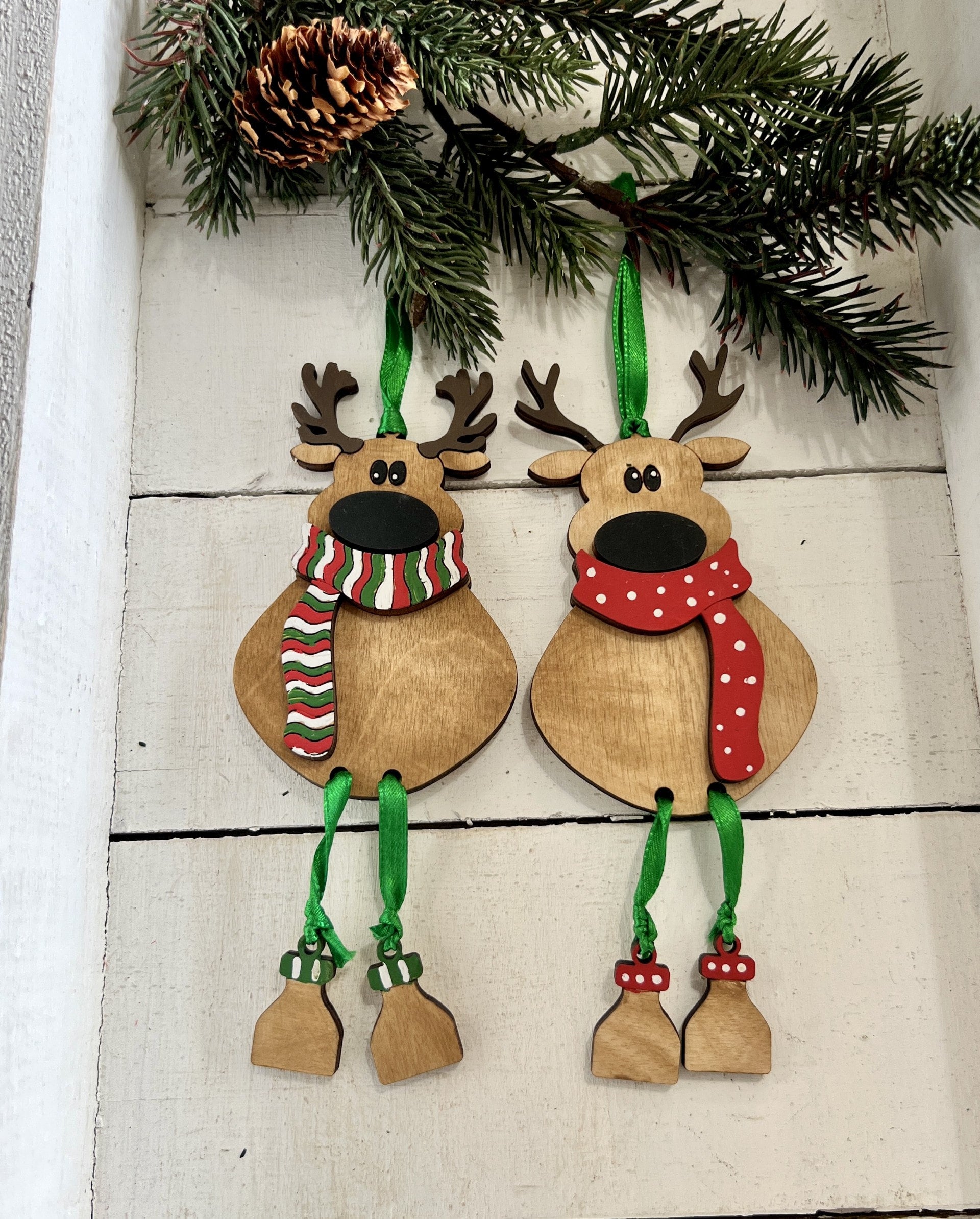 Reindeer christmas ornaments store